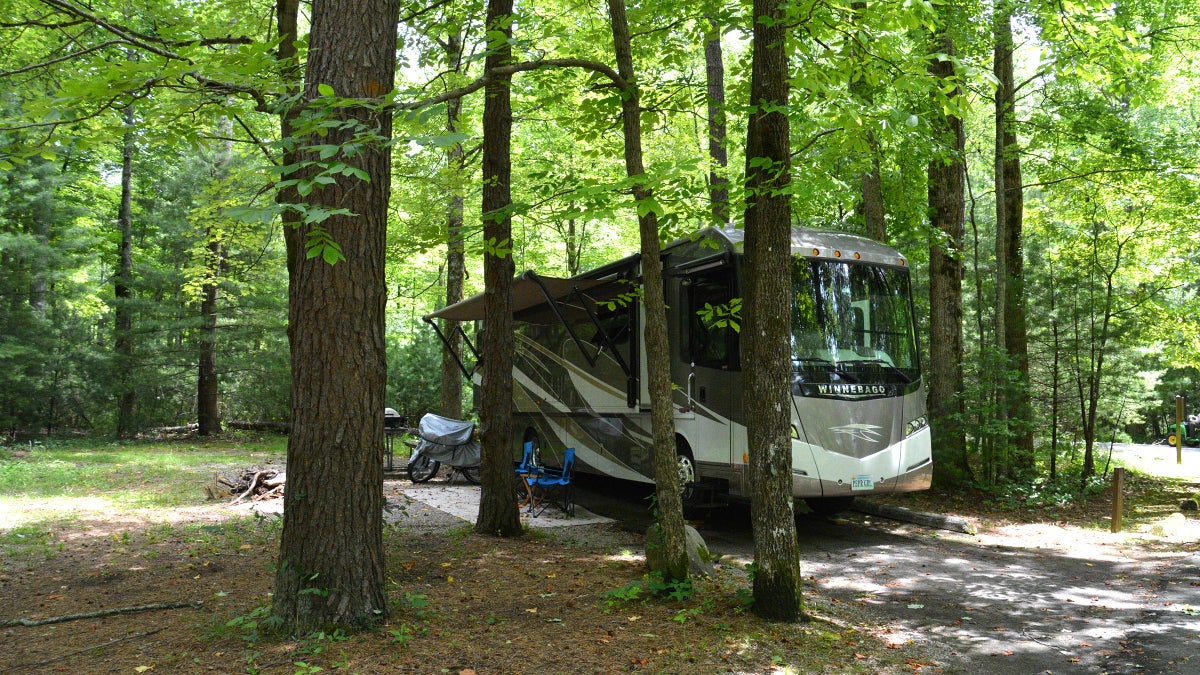 RV in Great Smoky Mountains National Park - 6 Travel Tips